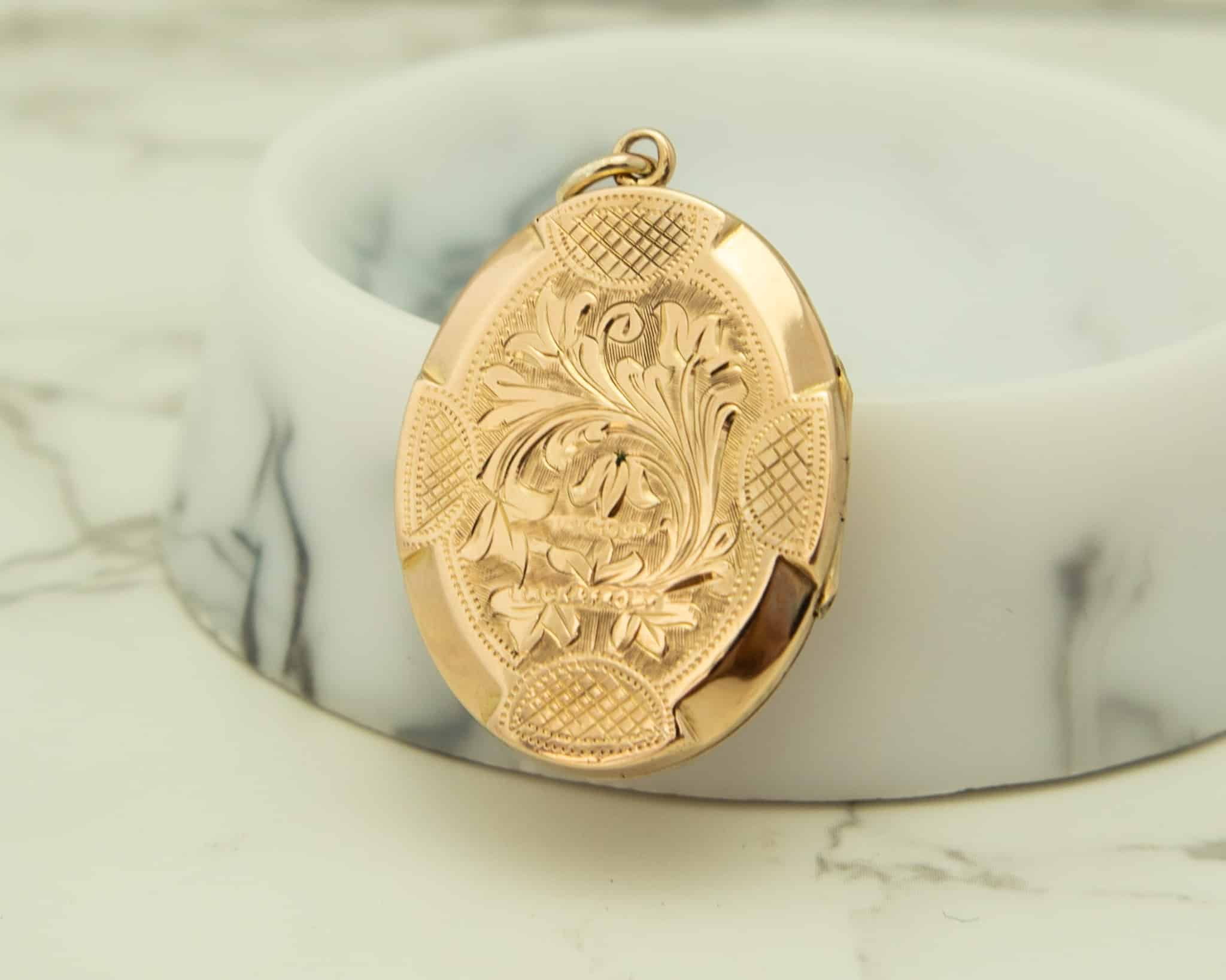 Antique 9ct Gold Oval Locket - Aladdins Cave Jewellery