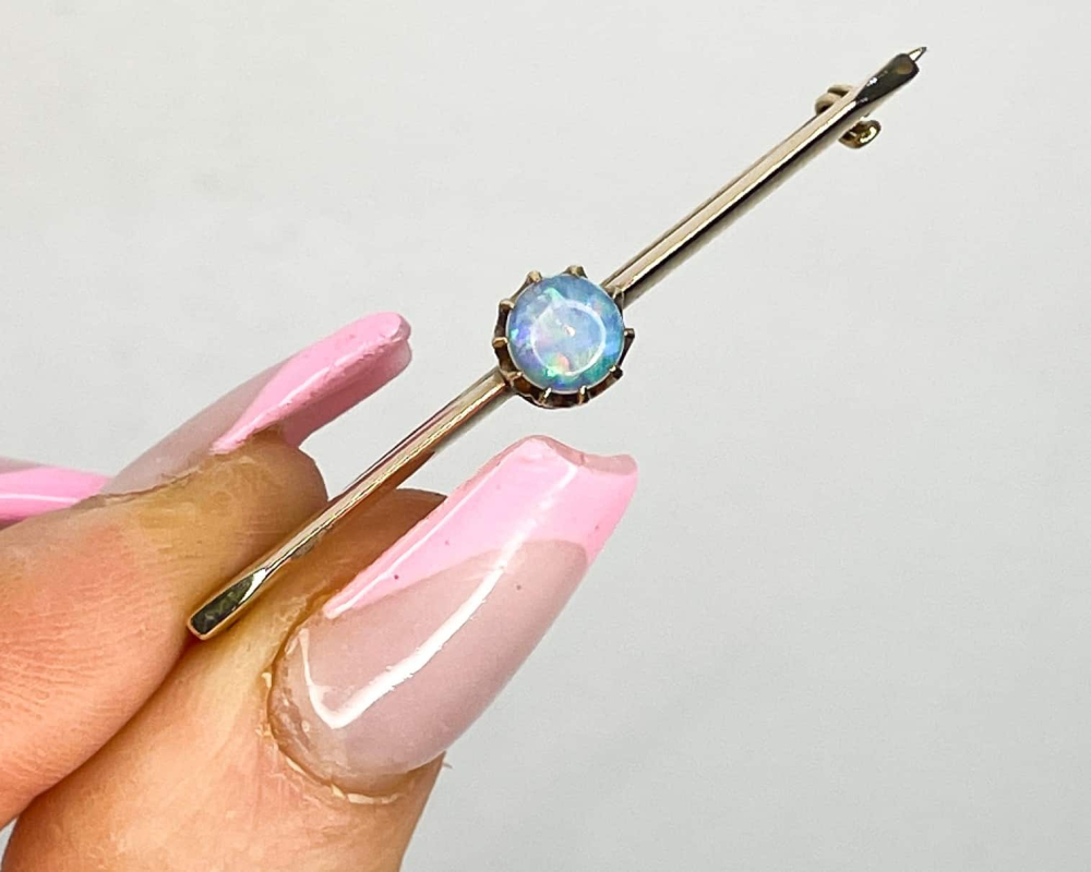 1920s 9ct Gold and Opal Bar Brooch - Aladdins Cave Jewellery