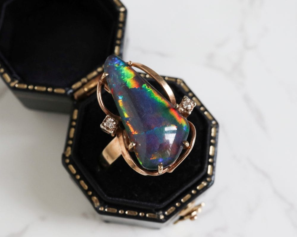 9ct Gold Opal Statement Ring - Aladdins Cave Jewellery