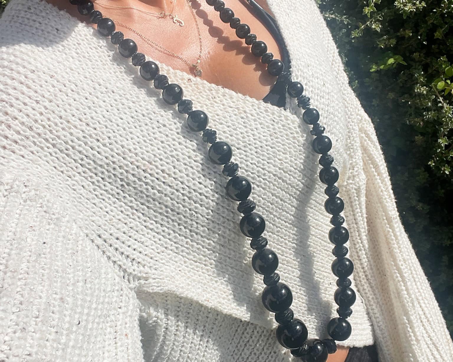 Antique Long Whitby Jet Beads - Aladdins Cave Jewellery