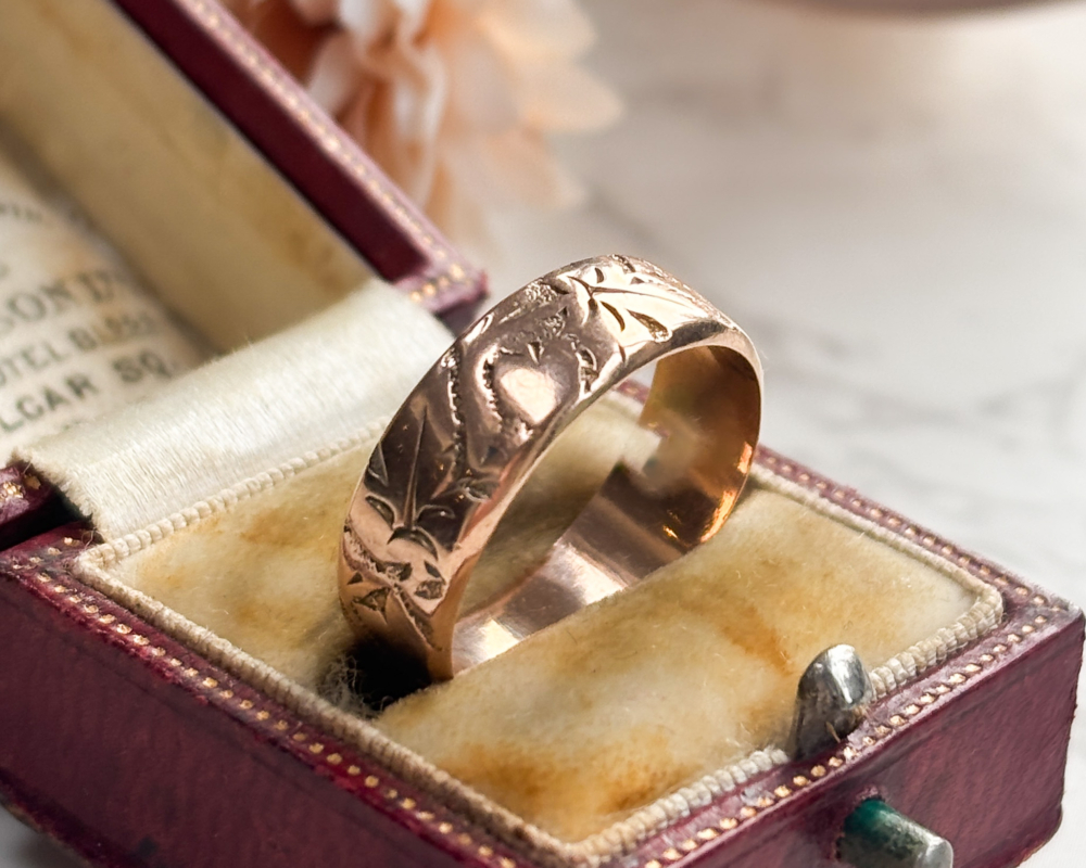 Antique Rose Gold Wedding Ring 1939 - Aladdins Cave Jewellery
