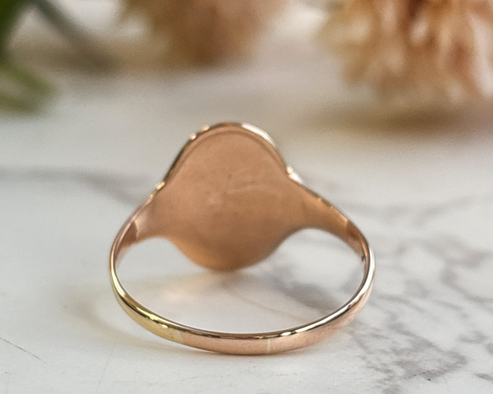 Victorian Signet Ring in Rose Gold - Aladdins Cave Jewellery