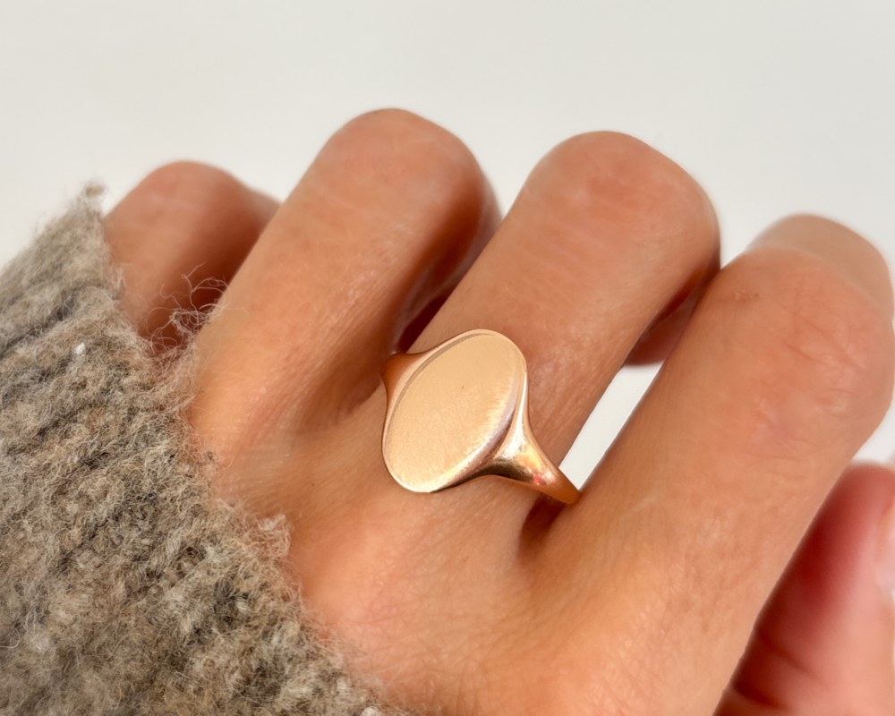Victorian Signet Ring in Rose Gold - Aladdins Cave Jewellery